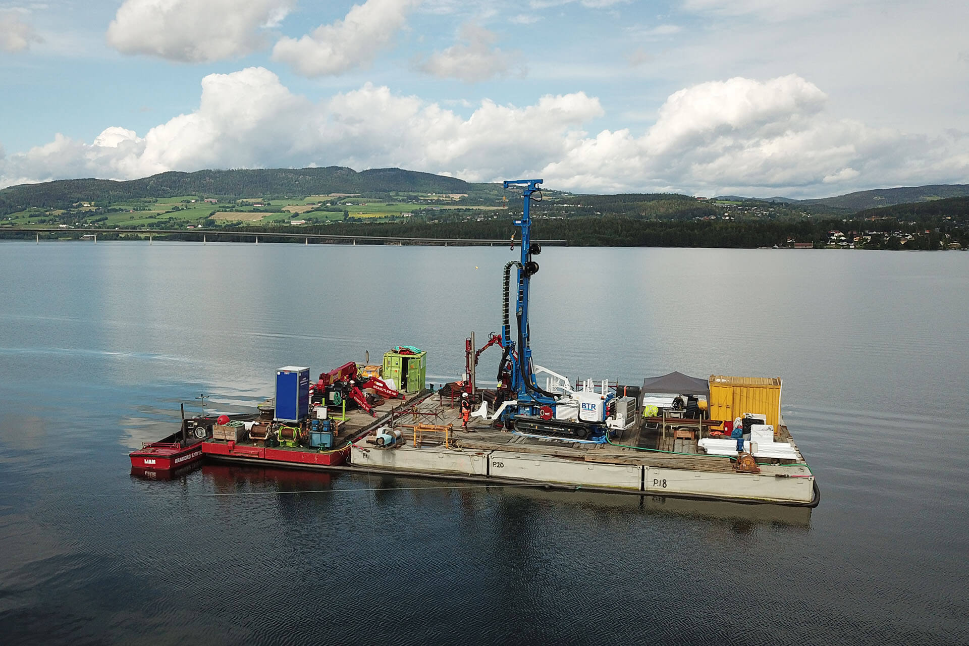 CPT testing on a barge on Norway's biggest lake | Royal Eijkelkamp